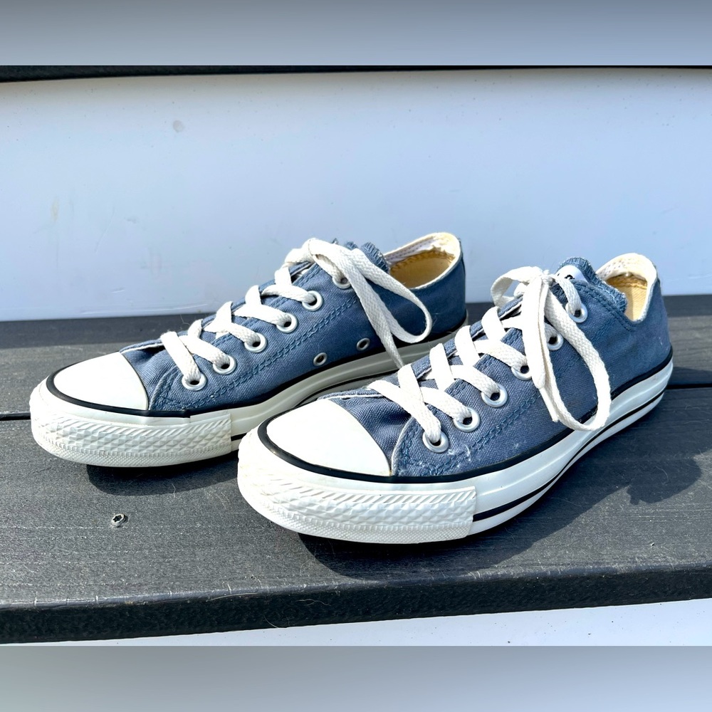 Navy Blue Low Top Converse All Star Classic Sneakers - Gem